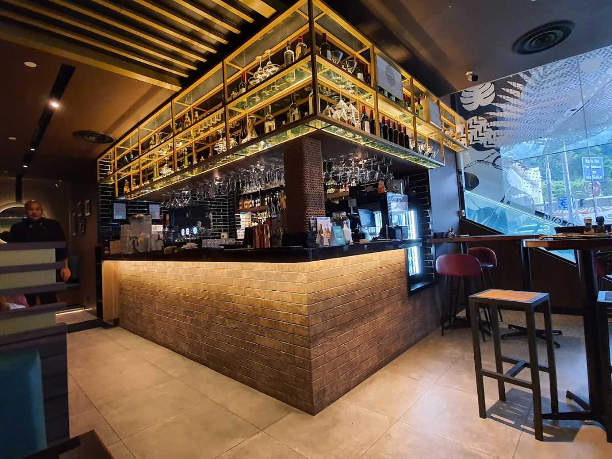 30+ Best Funan Food Places (2026): Halal, Cheap & Hidden Gems